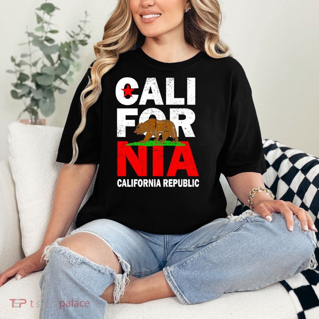 Cali California Republic Logo Comfort Colors T-Shirt | TShirtPalace
